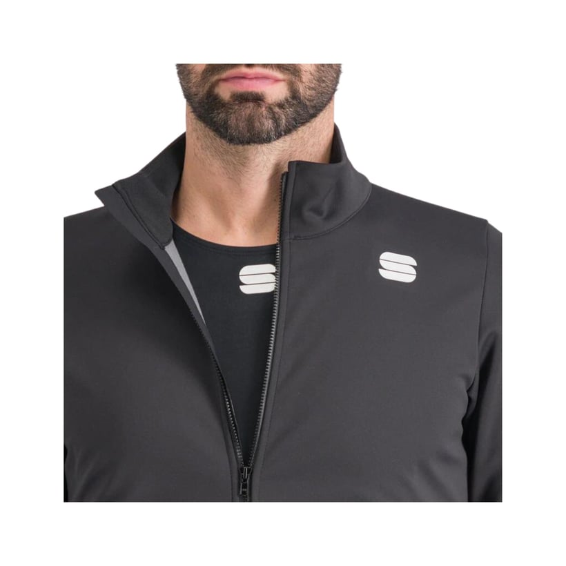 Chaqueta Sportful Neo Softshell. Ideal para deportes al aire libre.