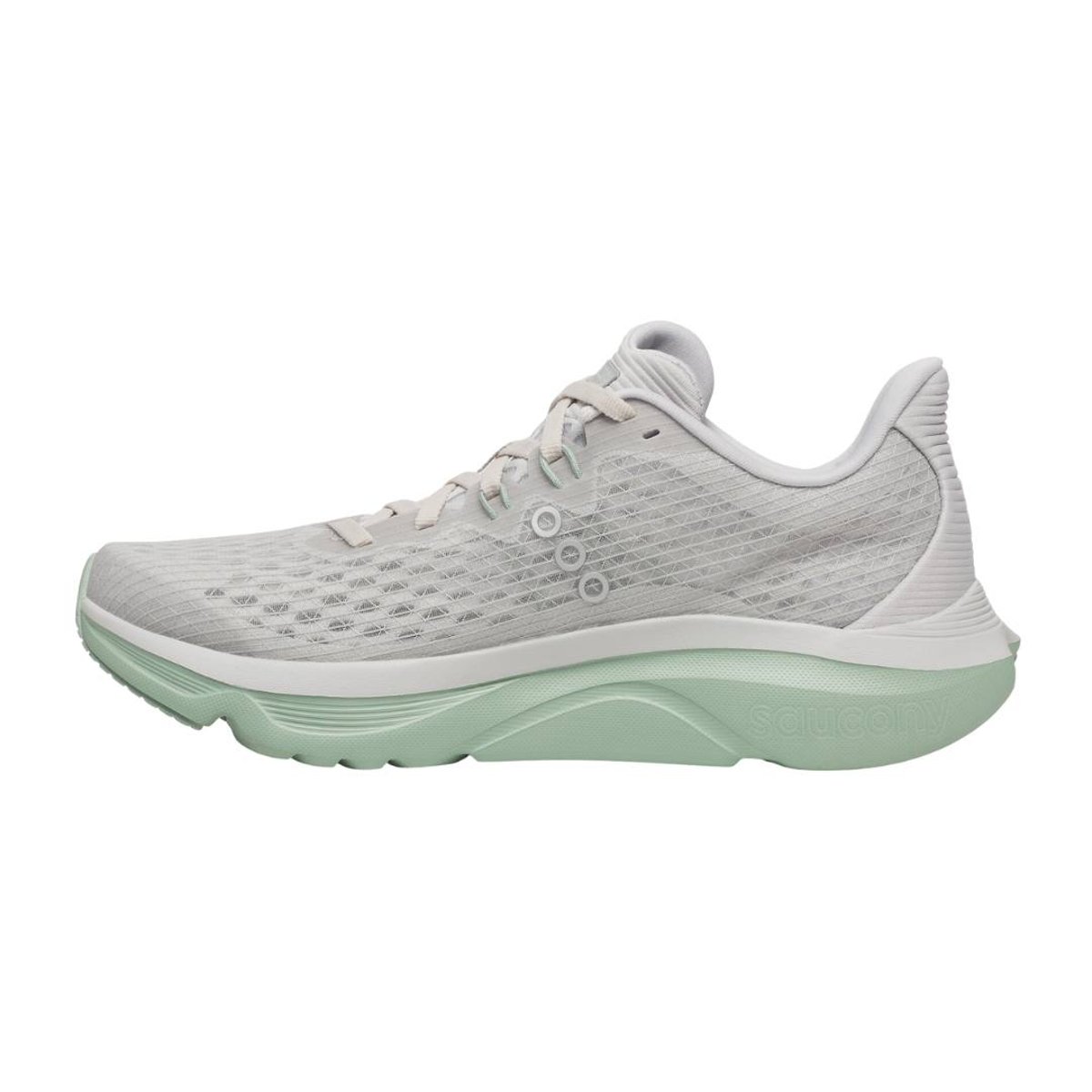 Saucony Kinvara 16: lightweight speed with a 4mm drop