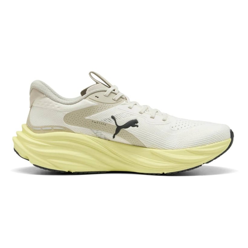 Puma Magnify NITRO 3 – Maximum cushioning and comfort for running