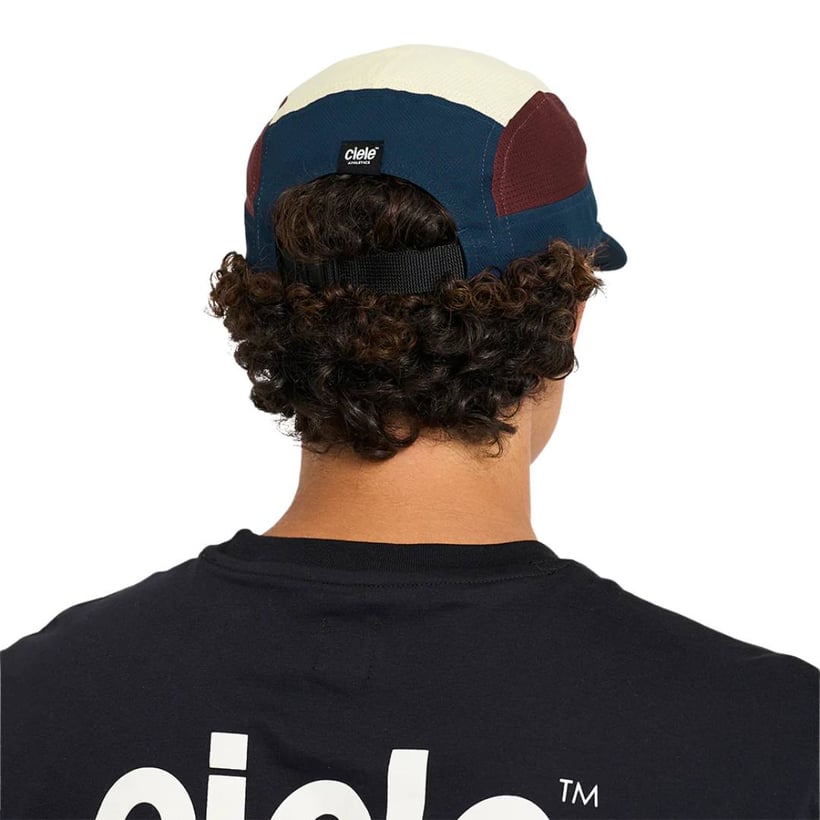 Ciele GOCap Field Iconic Bar Cap - Technical, ventilated, and foldable ...